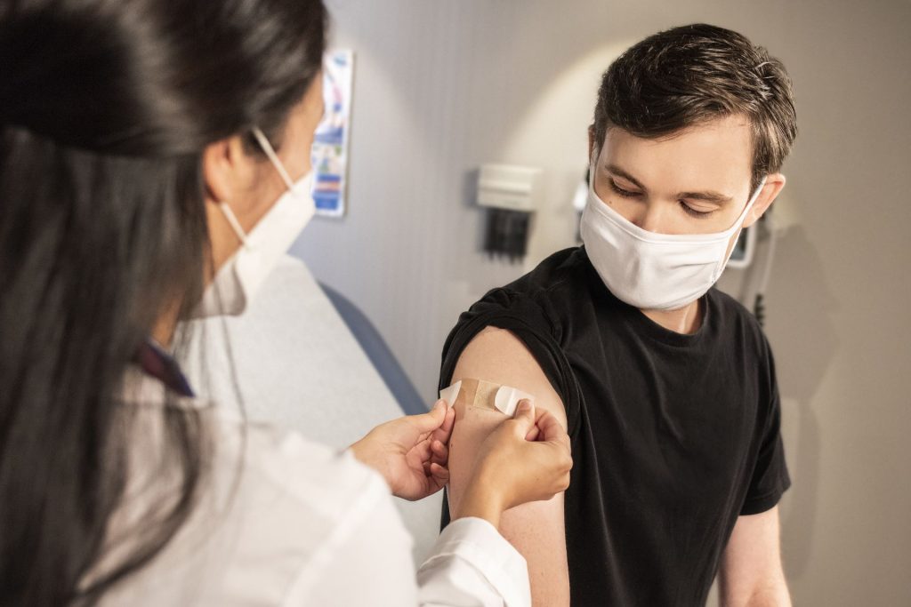 New study of 46 million adults in England confirms blood clot risk with ...